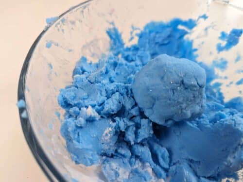 Making Fizzy Moon Rocks - The Homeschool Scientist