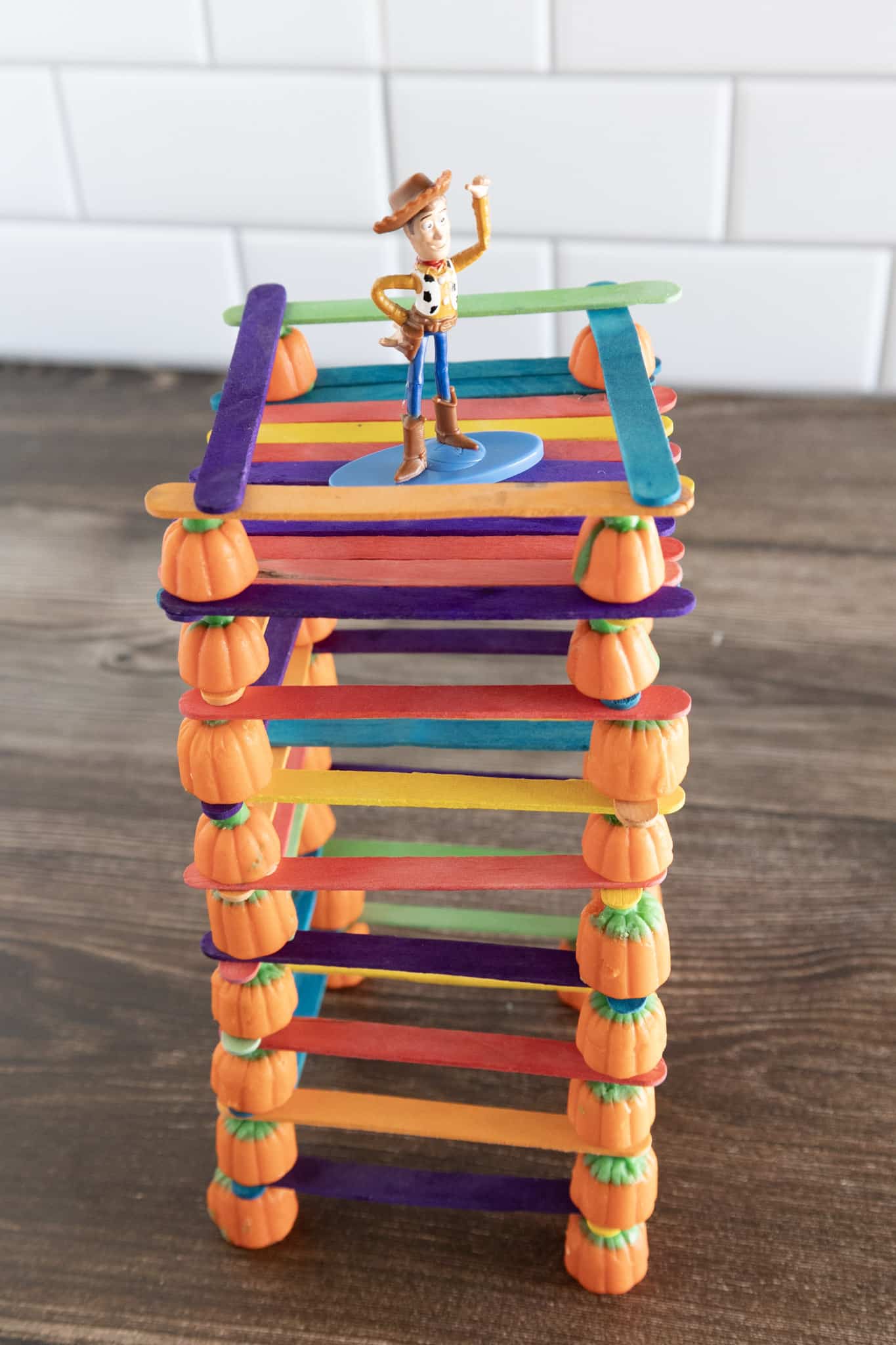 Fun Fall STEM Challenges - The Homeschool Scientist